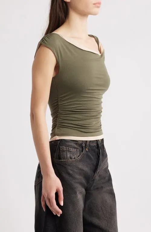 BDG URBAN OUTFITTERS Fia Twist Top