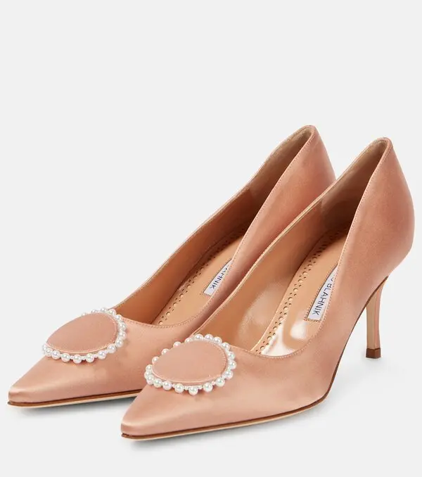 Manolo Blahnik Kifaclo 70 Embellished Satin Pumps