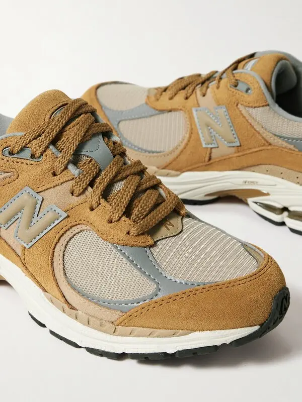 NEW BALANCE 2002r Leather-trimmed Sneakers - Yellow