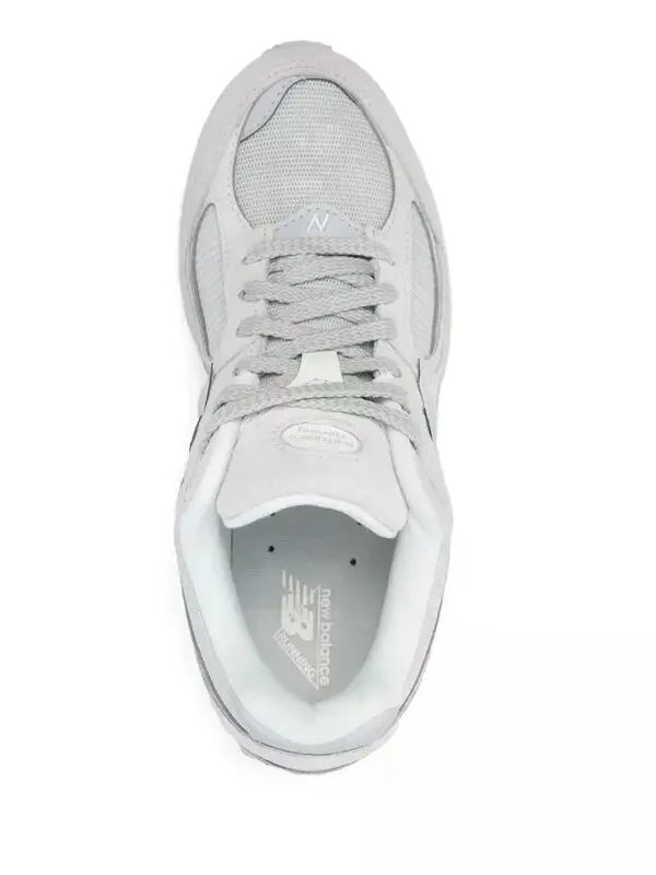 NEW BALANCE 2002r Sneakers - Grey