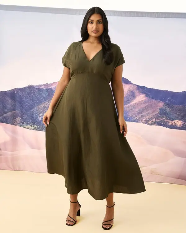 Estelle Aubrey V-Neck Midi Dress In Olive - 58% Off | Editorialist