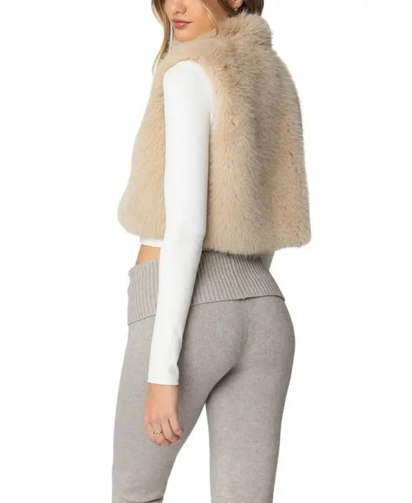 EDIKTED Faux Fur Vest