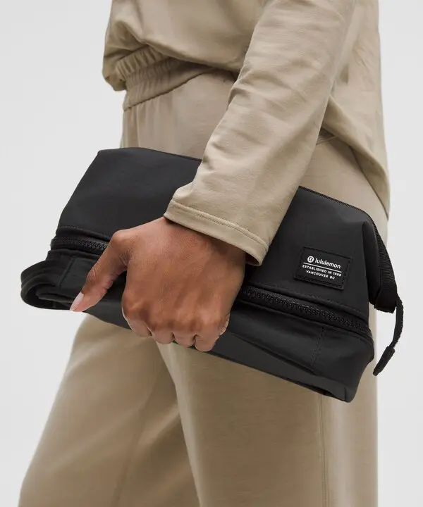 Lululemon Dual-compartment Toiletry Bag - Black