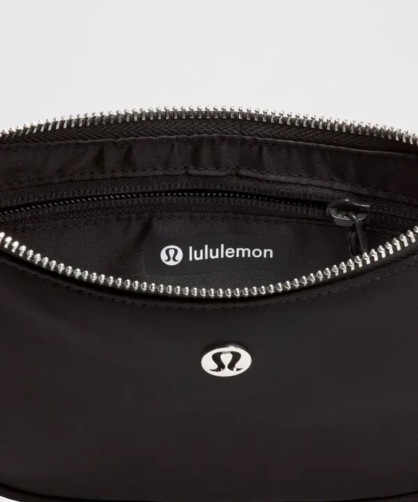 Lululemon City Essentials Mini Shoulder Bag