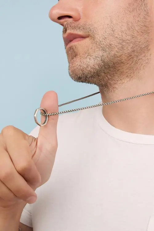 ORADINA Bolt Pendant Necklace