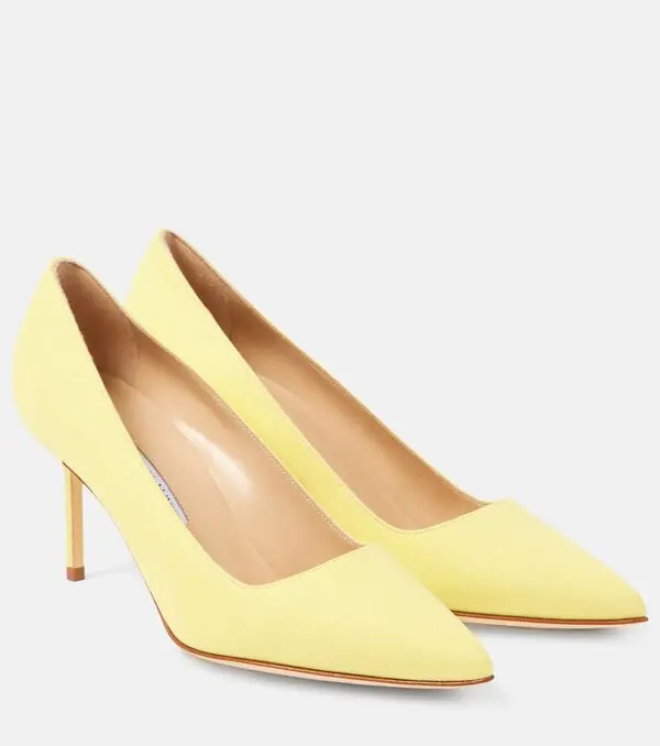 Manolo Blahnik Bb 70 Suede Pumps - Yellow