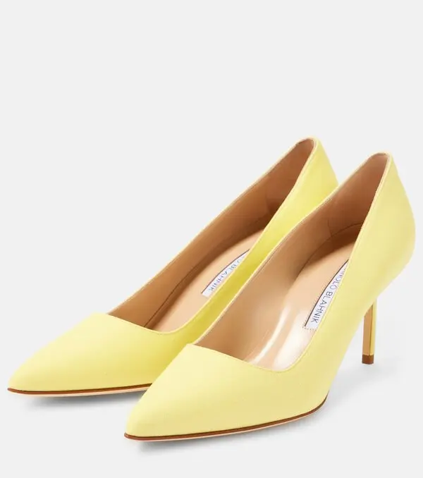 Manolo Blahnik Bb 70 Suede Pumps