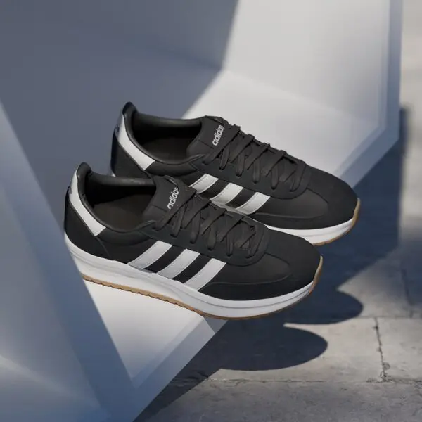 Adidas Run 70s 2.0 Sneakers - Core Black / Core White / Core White