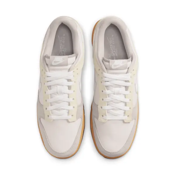 Nike Dunk Low Sneakers