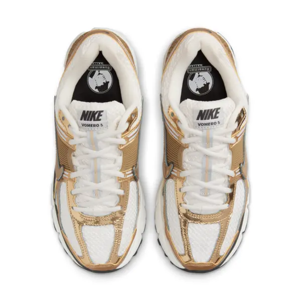 Nike Zoom Vomero Sneakers