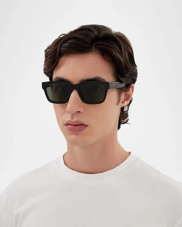 Gucci Rectangle Full Rim Sunglasses - Black