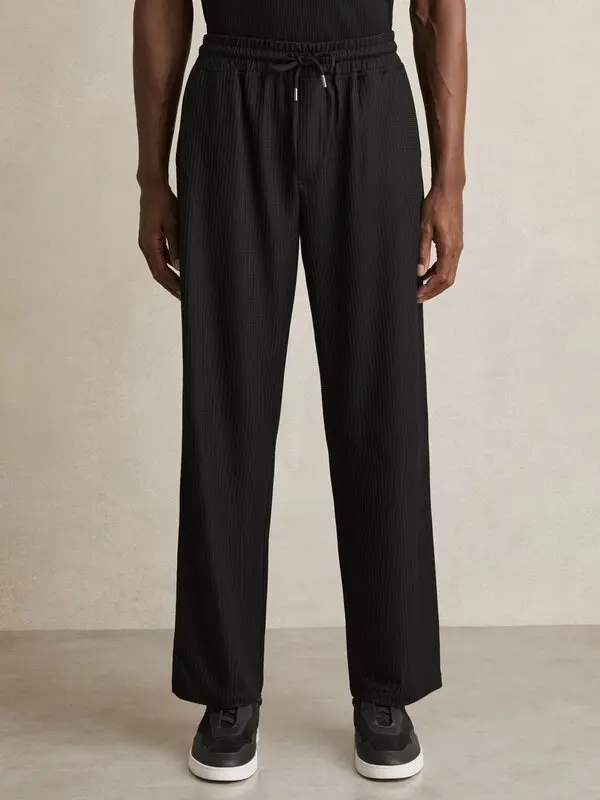 REISS Rowden Textured-knit Tapered Trousers - Black
