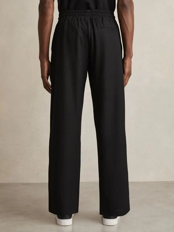 REISS Rowden Textured-knit Tapered Trousers - Black