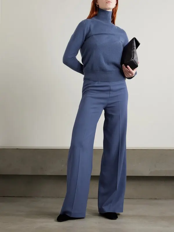 JOSEPH Cashair Cashmere Turtleneck Sweater