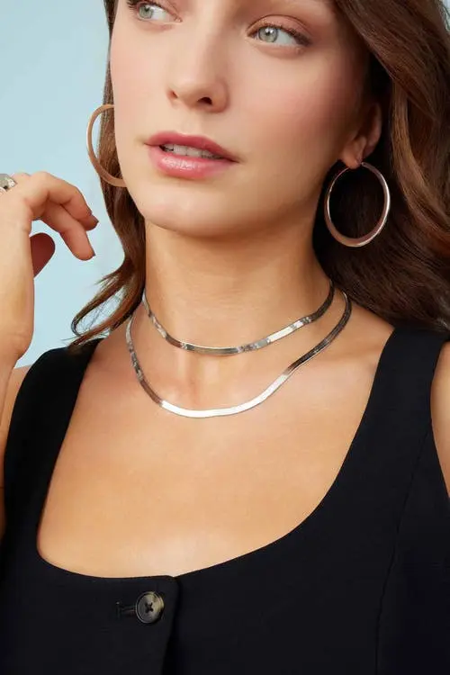 ORADINA Mirage Herringbone Necklace