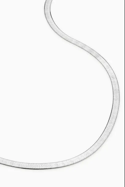 ORADINA Mirage Herringbone Necklace