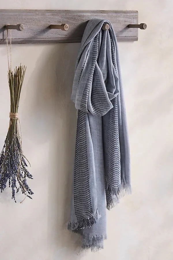 ELIZABETH GILLETT Frged Stripe Scarf - Grey