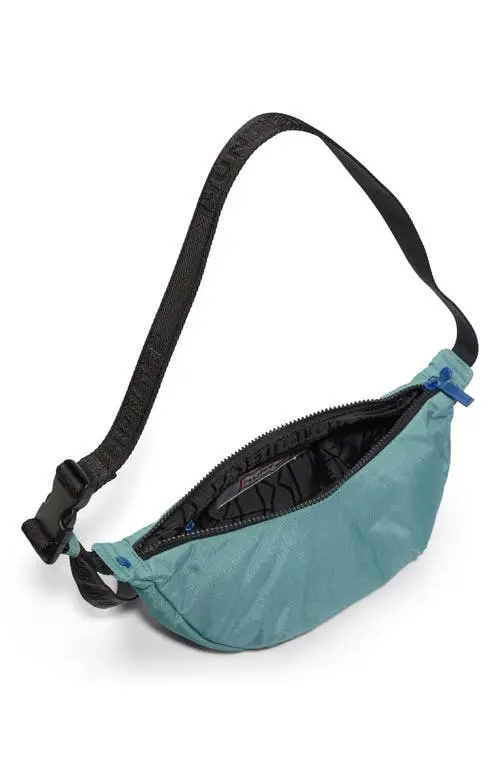 Hunter Essential Crossbody Bag