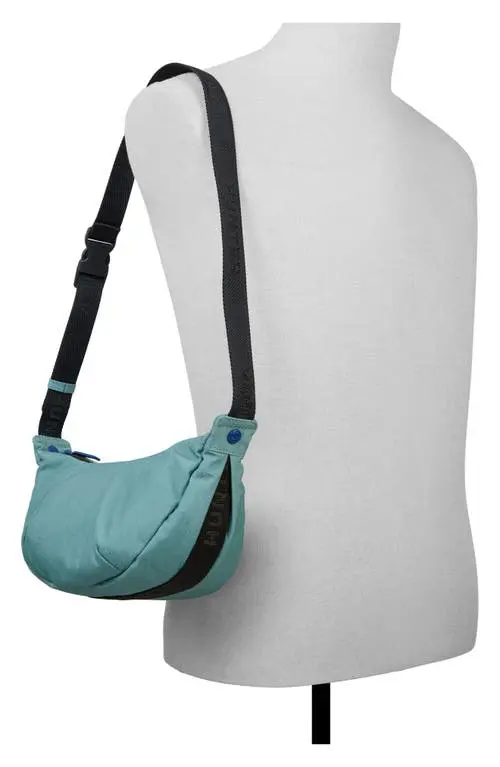 Hunter Essential Crossbody Bag