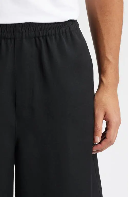 FRAME Relaxed Wool Shorts