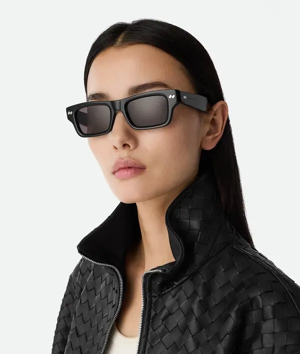 Bottega Veneta Square Sunglasses - Black/grey