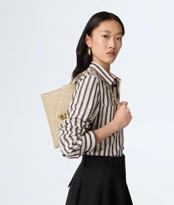 Bottega Veneta Knot Lock - Ecru