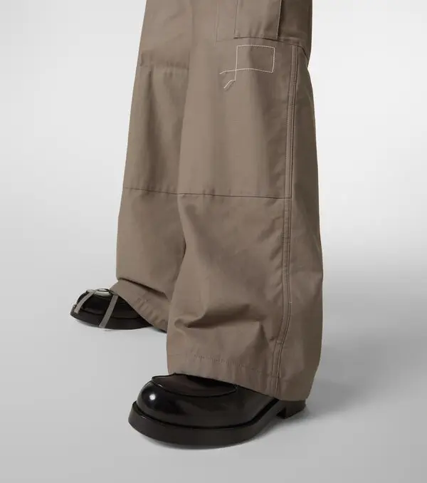 Sacai Cotton Cargo Trousers Taupe