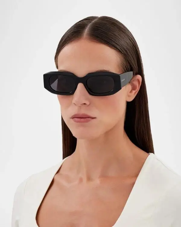 Alaïa Aa0086s Rectangle Sunglasses - Black