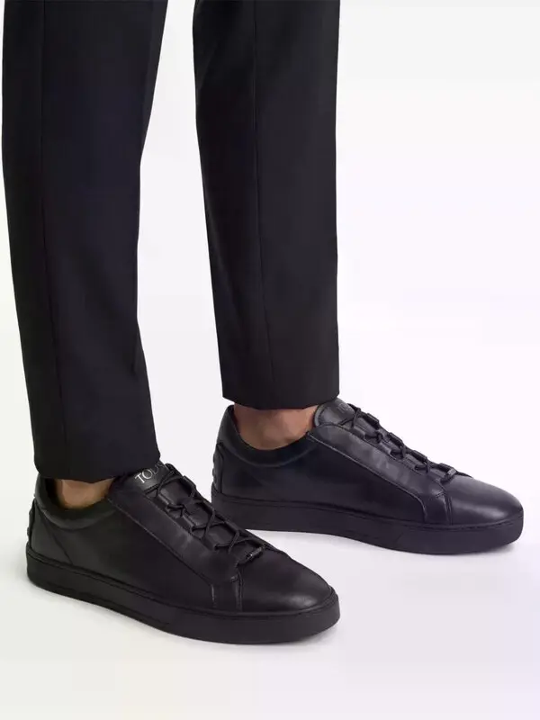 TOD'S Leather Sneakers - Black