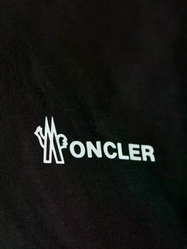 Moncler Logo-print T-shirt - Black