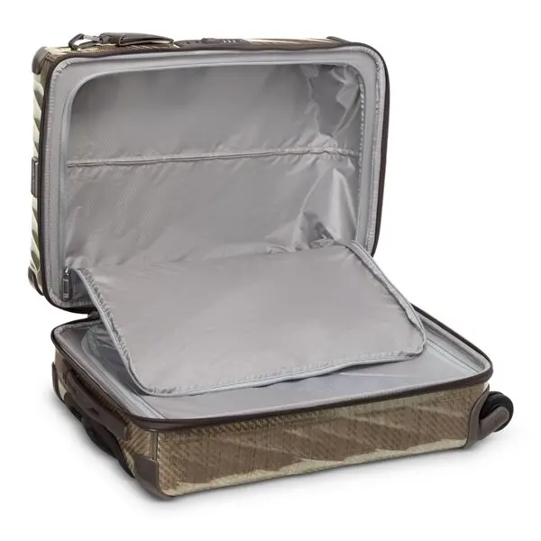 Tumi 19 Degree Lightweight International Carry-on Suitcase - Titanium Grey