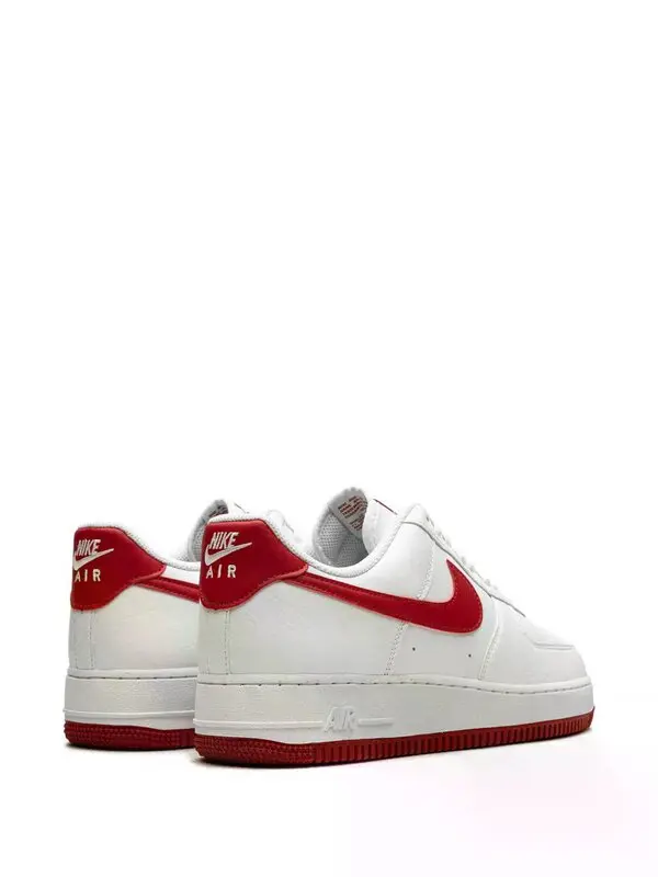 Nike Force 1 Sneakers