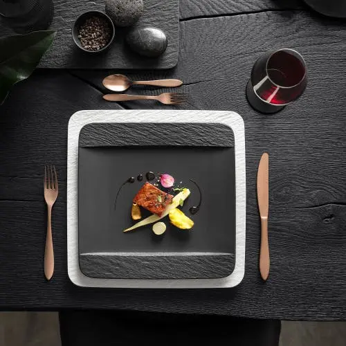 VILLEROY & BOCH Manufacture Rock Square Dinner Plate - Black