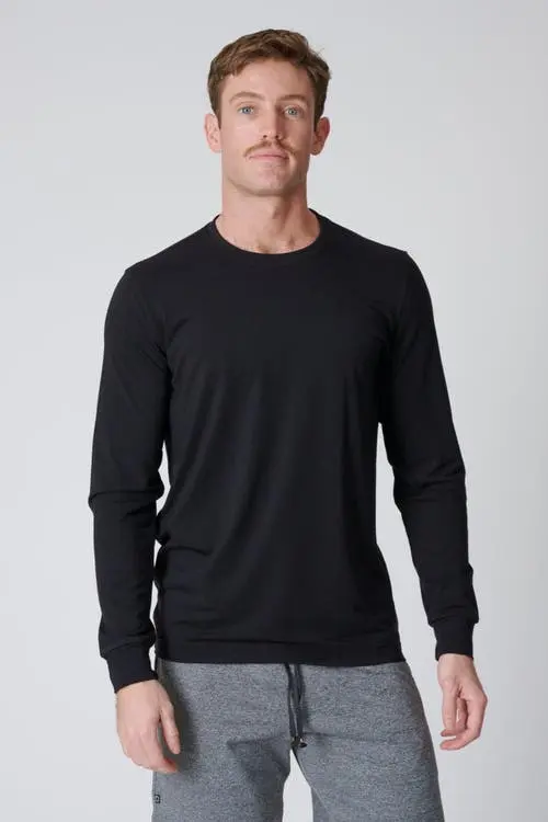 LEISURE LAB Long Sleeve Everyday T-shirt - Matte Black