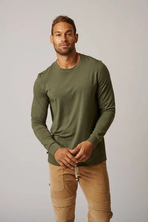 LEISURE LAB Long Sleeve Everyday T-shirt - Pine