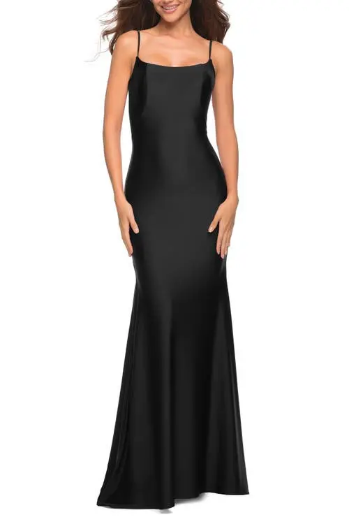 La Femme Luxe Jersey Gown With Train And V Back - Black