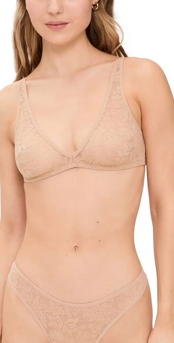 Eberjey Soft Stretch Recycled Lace Plunge Bralette - Sunkissed