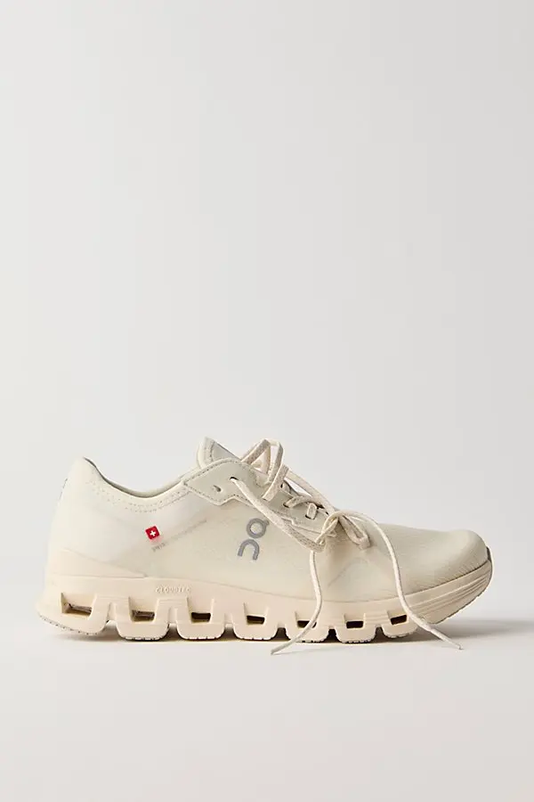 On Cloud X 4 Ad Sneakers - Ghost/dew