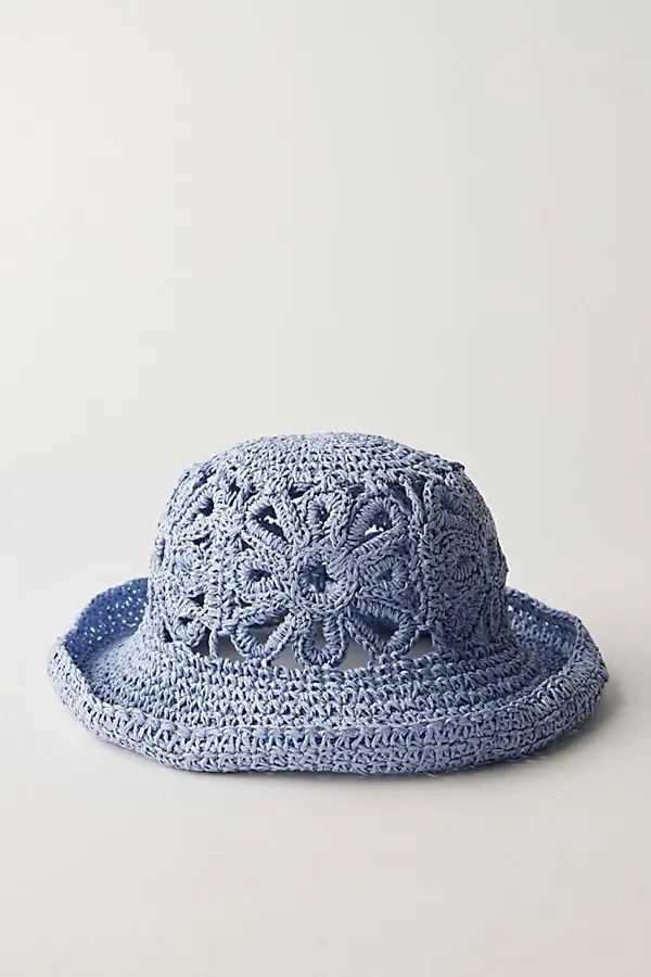 Free People Cut-out Daisy Straw Bucket Hat - Powder Blue