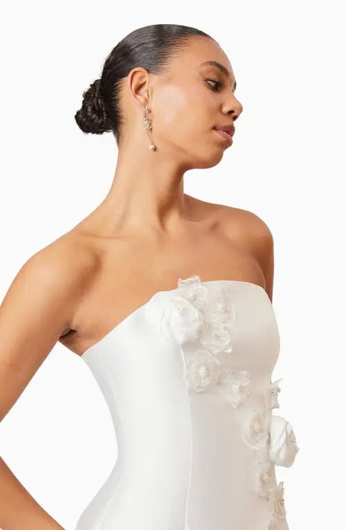 ELLIATT Oleander Floral Appliqué Strapless Mini Dress