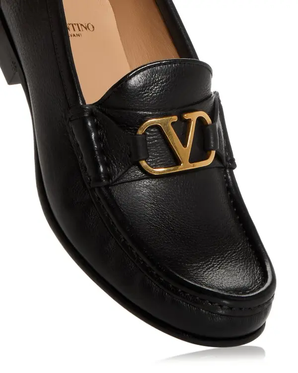 Valentino Garavani Vlogo Loafers - Black