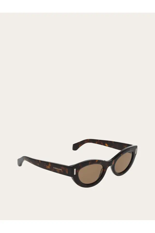 FERRAGAMO Butterfly Frame Sunglasses - Red