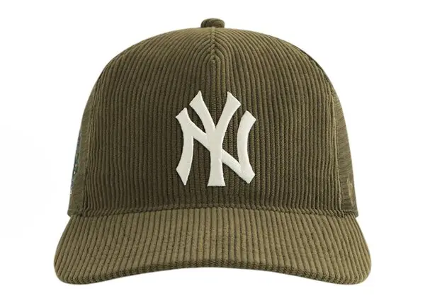 Kith X '47 New York Yankees Corduroy Trucker Hat - Tinge