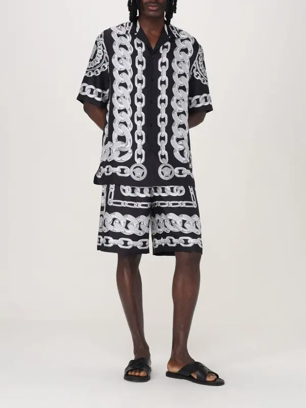 Versace Printed Chain Motif Relaxed Fit Shorts - Black