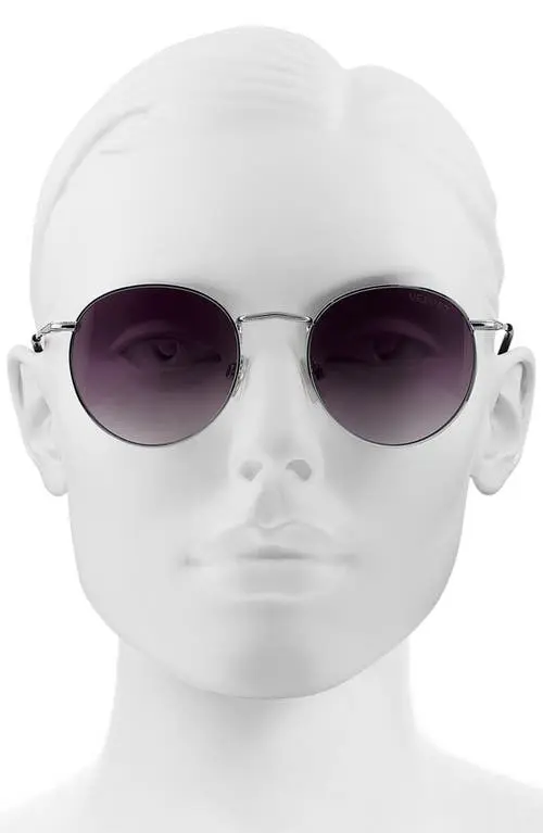 VELVET EYEWEAR Yokko Sunglasses - Silver