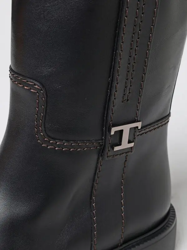TOD'S Flat Ankle Boots
