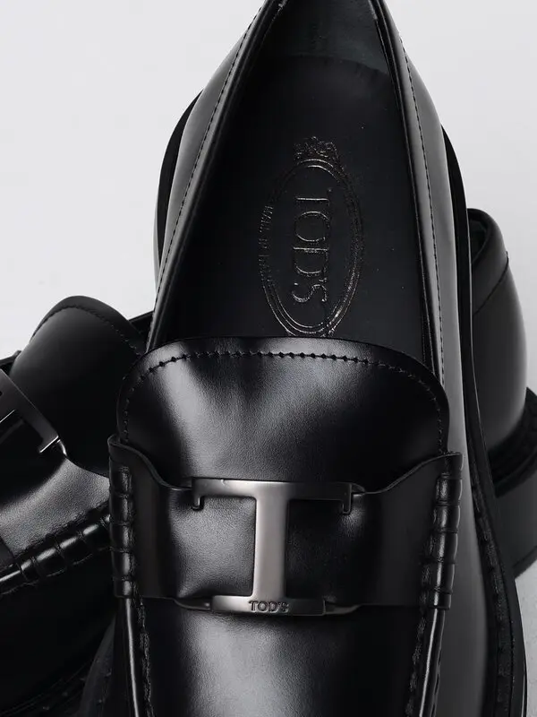 TOD'S Loafers