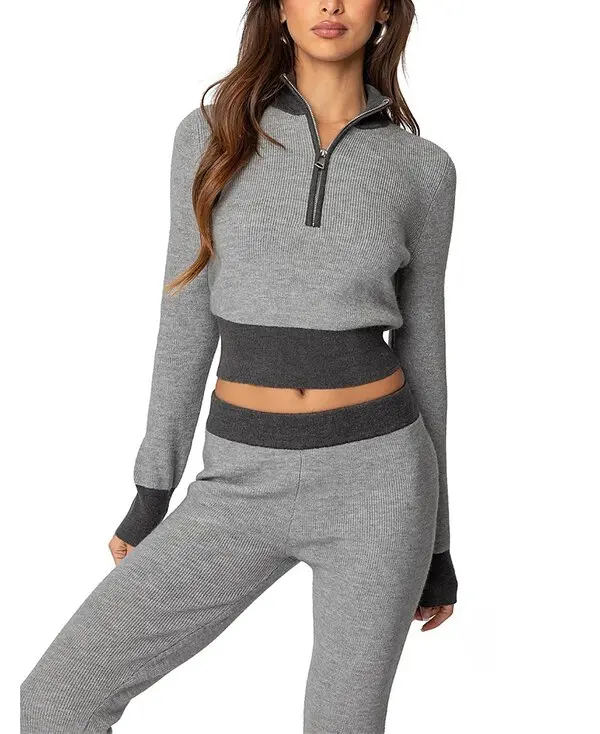EDIKTED Lei Contrast Half Zip Knit Top