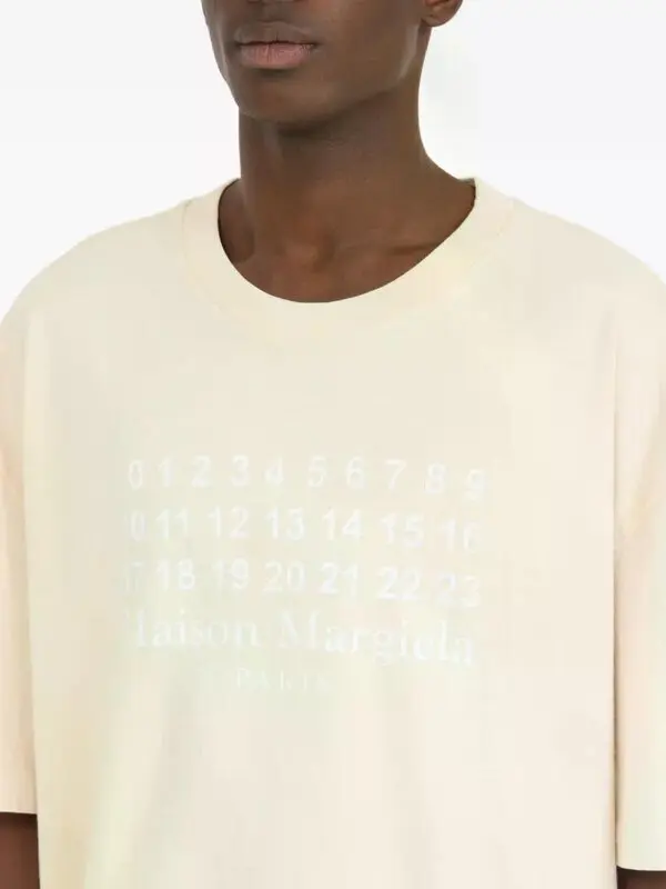 MAISON MARGIELA Logo-print T-shirt - Neutrals