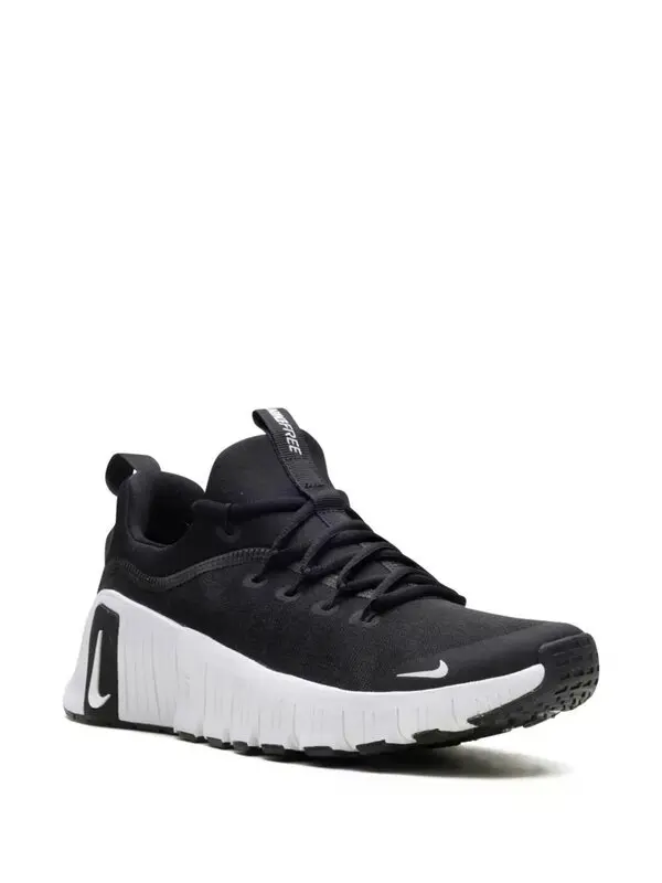 Nike Low Top Sneakers - Black